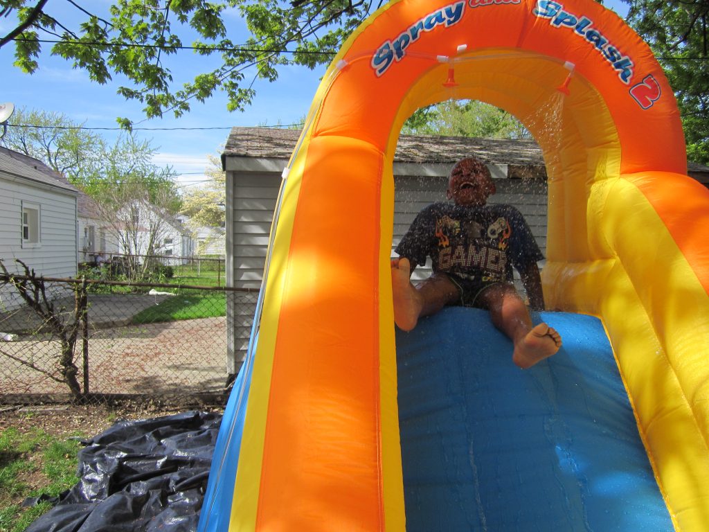 Spray N Splash 2 Inflatable Water Park , are you ready?