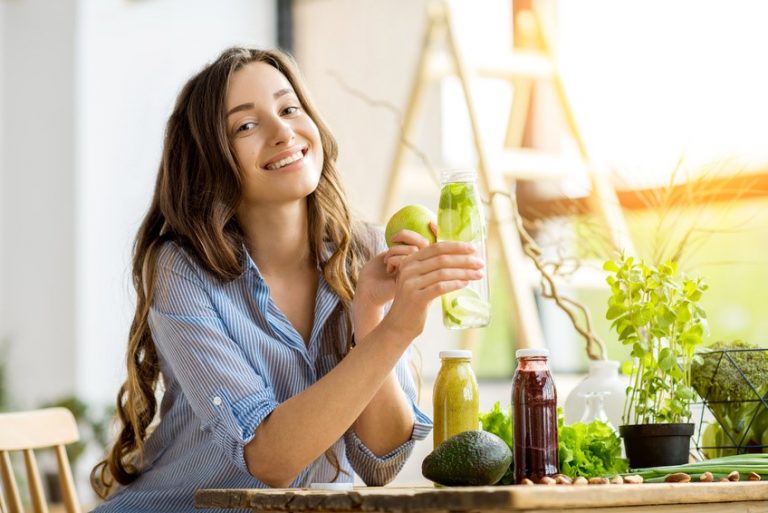 7 Everyday Health Tips to Help You Live a Happier and Healthier Life
